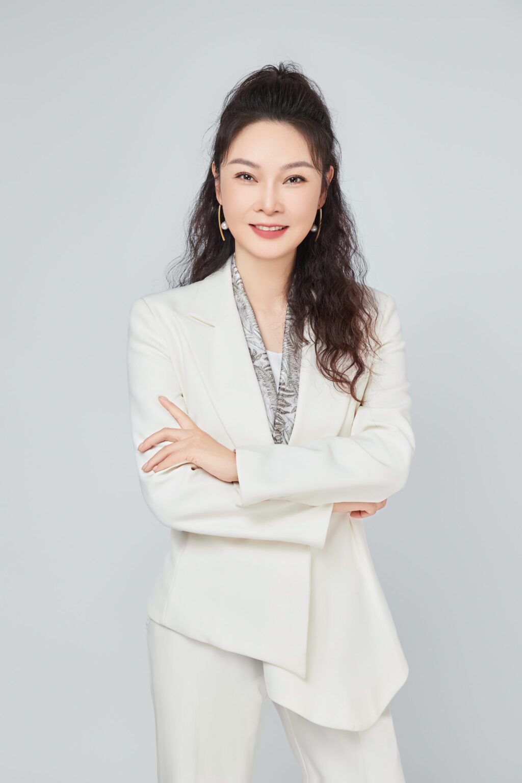 The Women CEO Magazine - Inspiring Women, Empowering Leadership